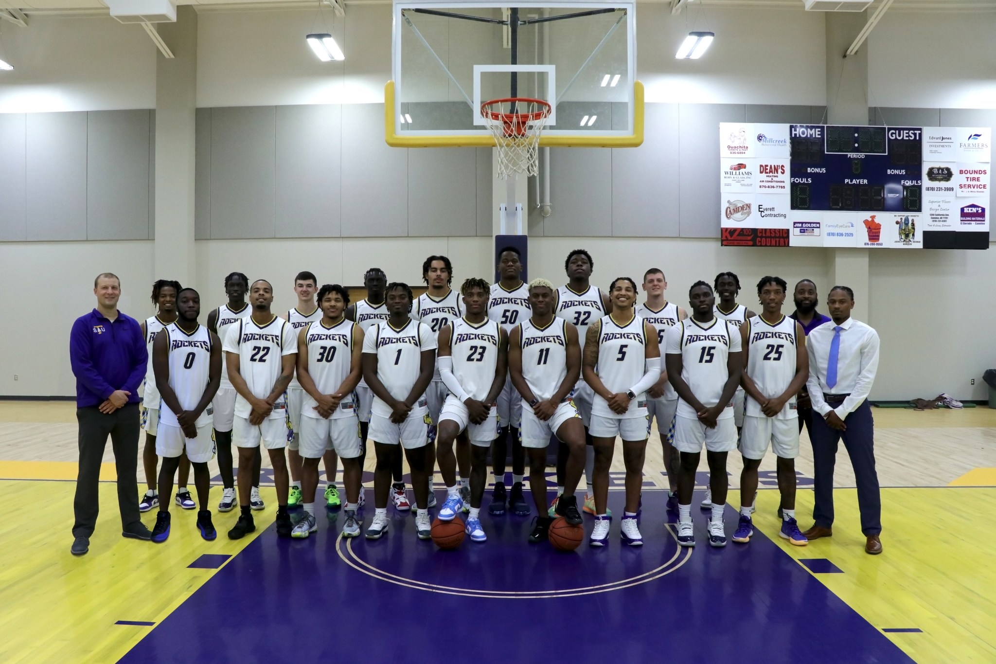 Men’s Team Group Shot Fall 2021 | SAU Tech Rockets